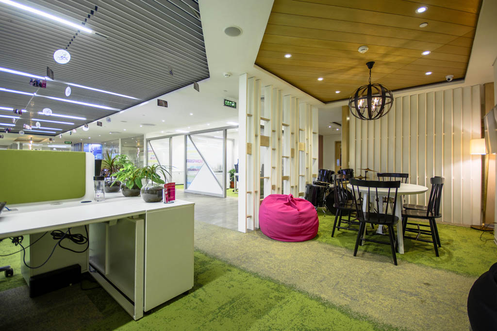 Surround Architects - Reckitt Benckiser - Dolmen, Karachi